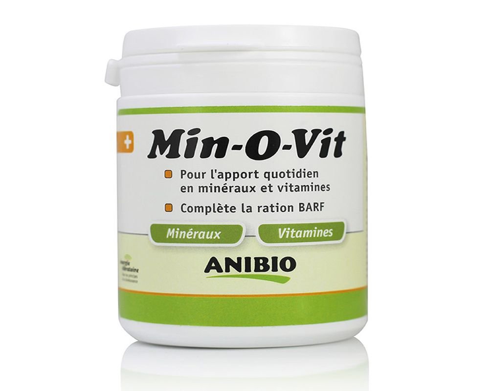 Min-O-Vit 130 g - Complément Vitamines et Minéraux pour Animaux